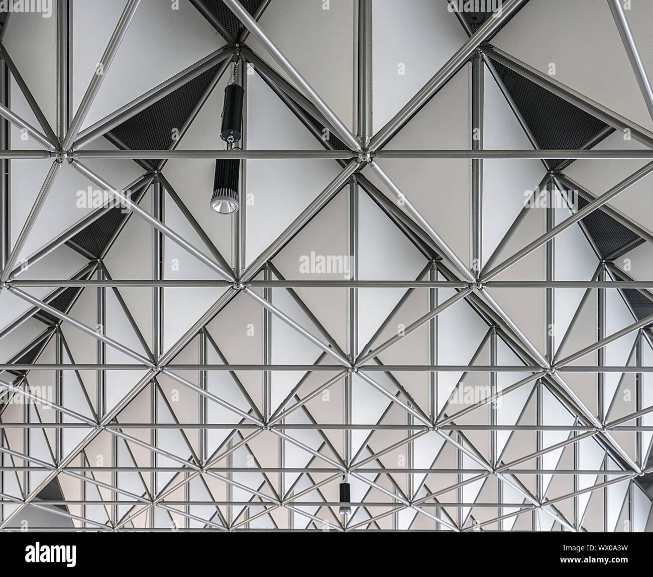 Overhead lights hi-res stock photography and images - Alamy