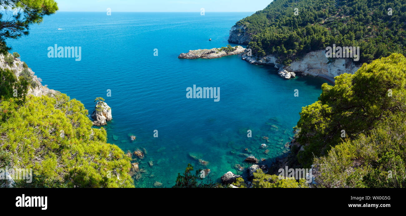Summer beach Cala di Porto Greco, Gargano, Puglia, Italy Stock Photo ...