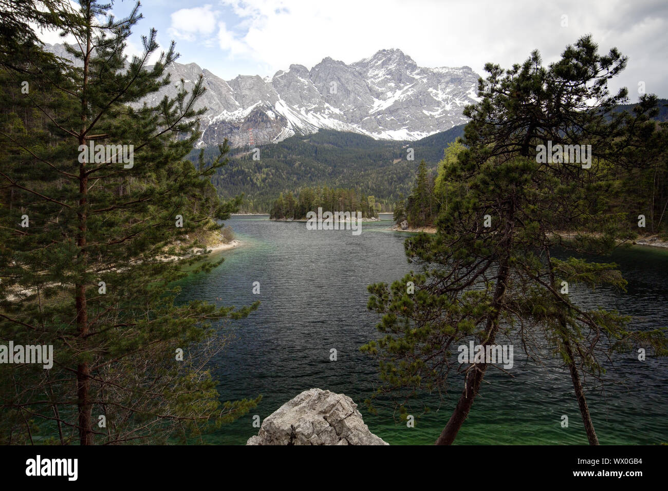Eibsee in spring with a view of Zugspitze Stock Photo - Alamy
