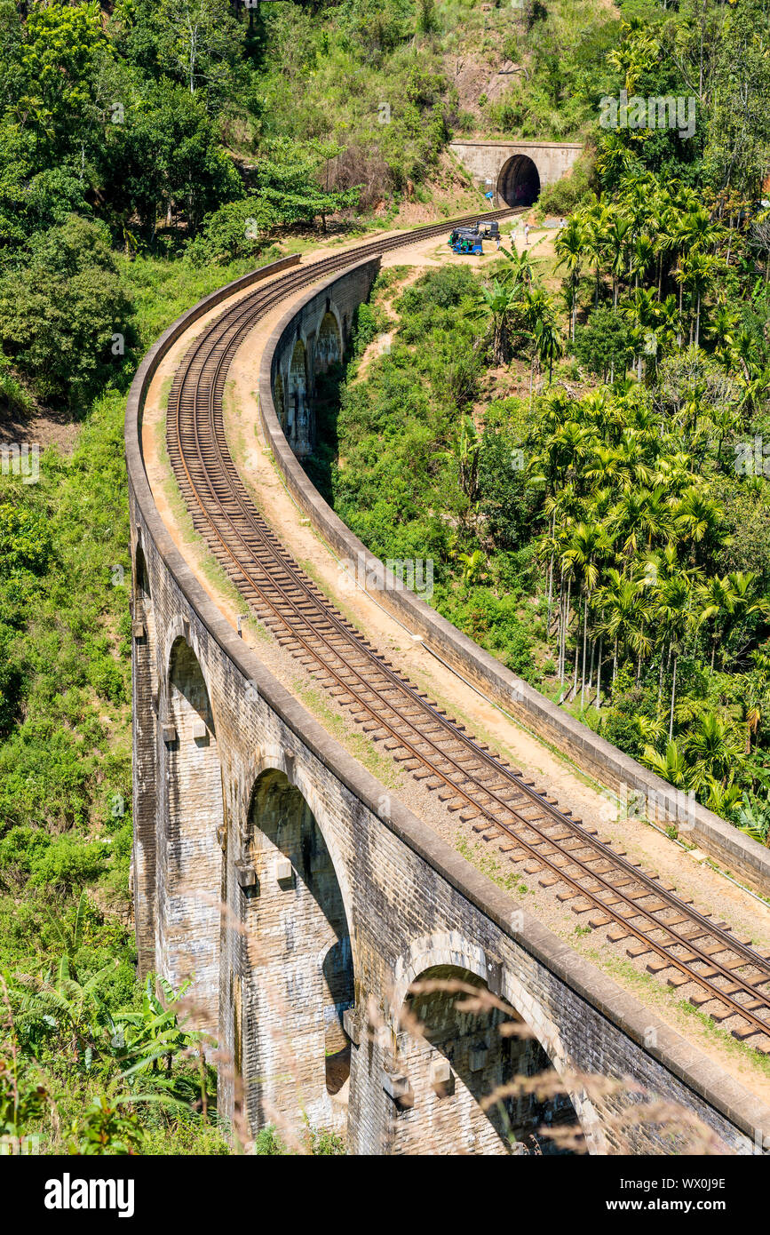 The Nine Arches Bridge in Ella is a very famous viaduct in the ...