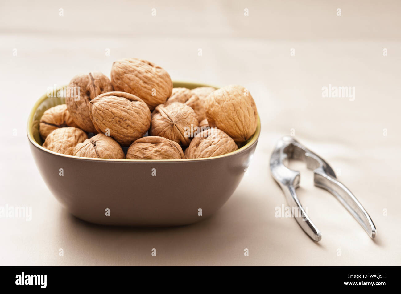 Walnut in nutcracker hi-res stock photography and images - Alamy