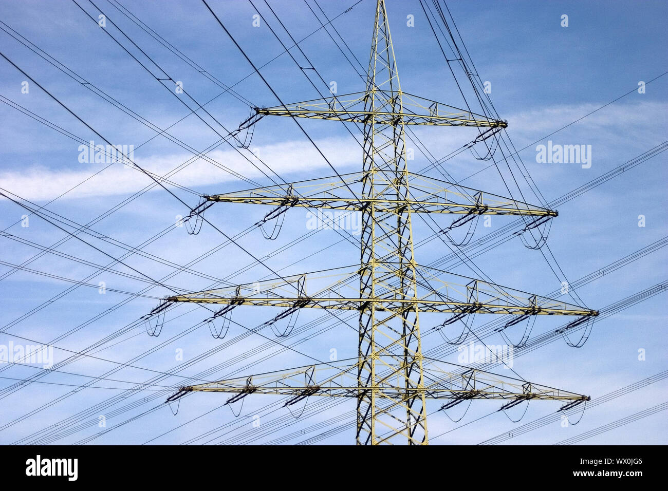 Traction current hi-res stock photography and images - Alamy