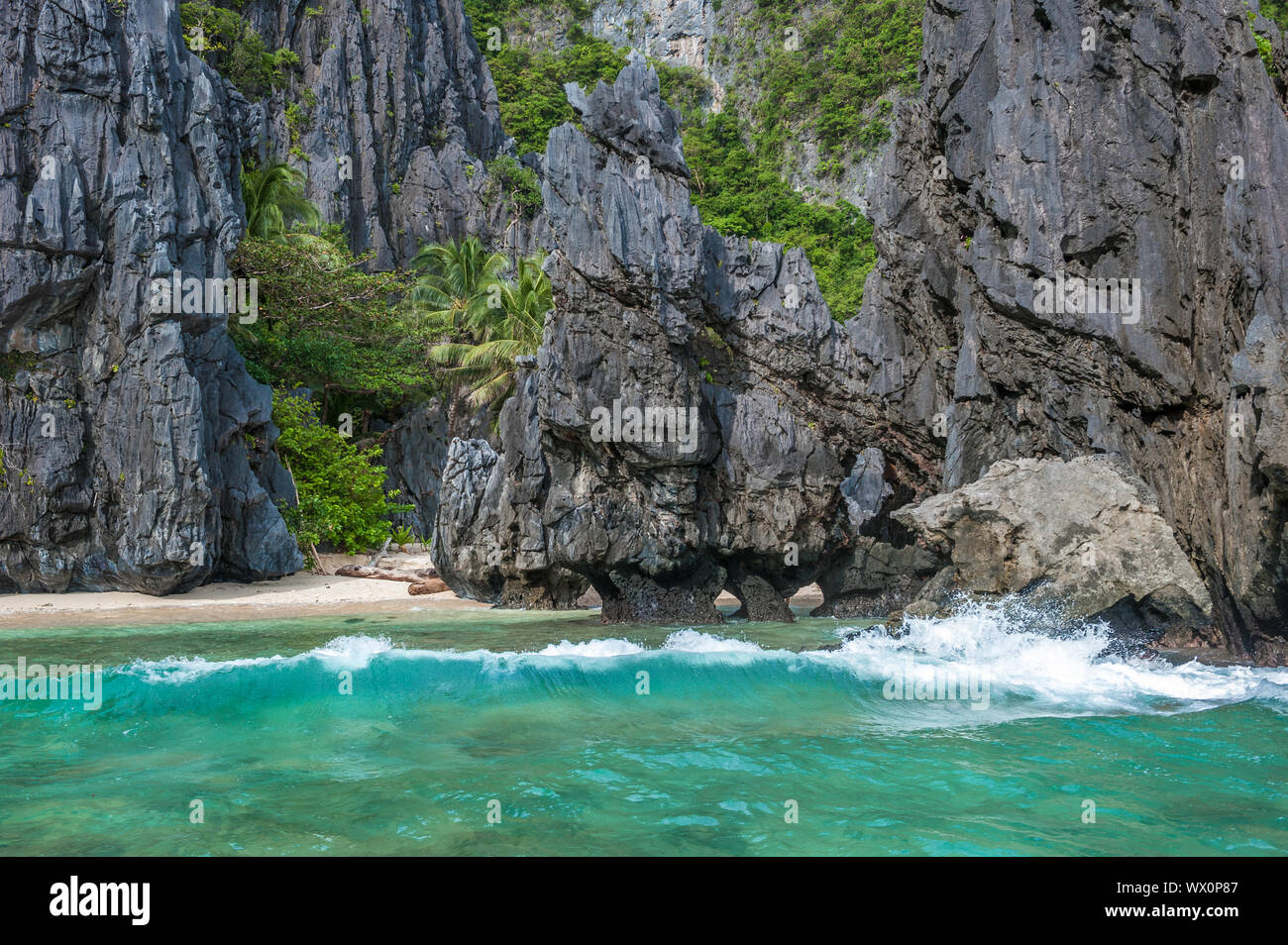 Scenic tropical island landscape, El Nido, Palawan, Philippines Stock ...