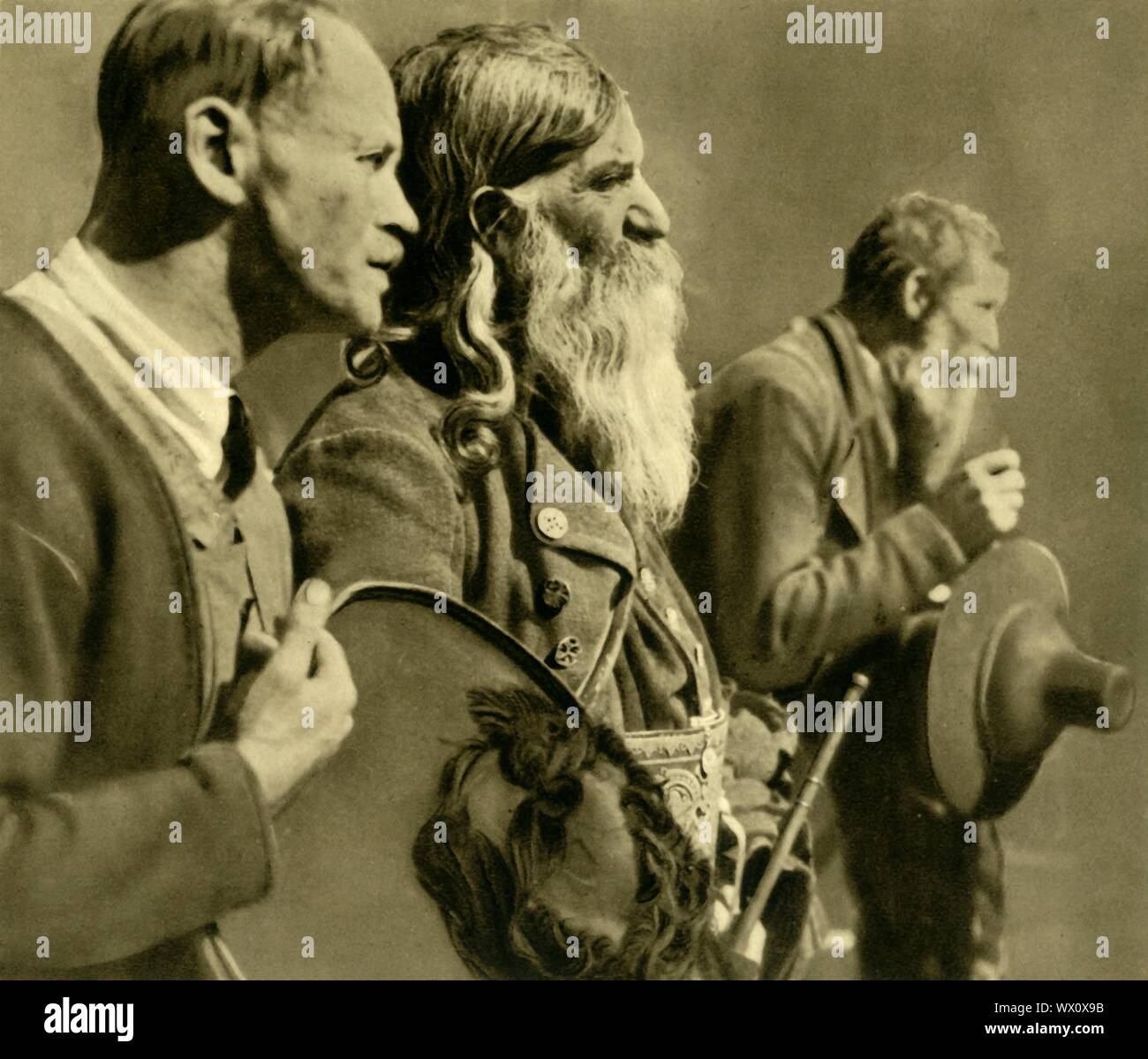 Traditional tyrolean dress hi-res stock photography and images - Alamy