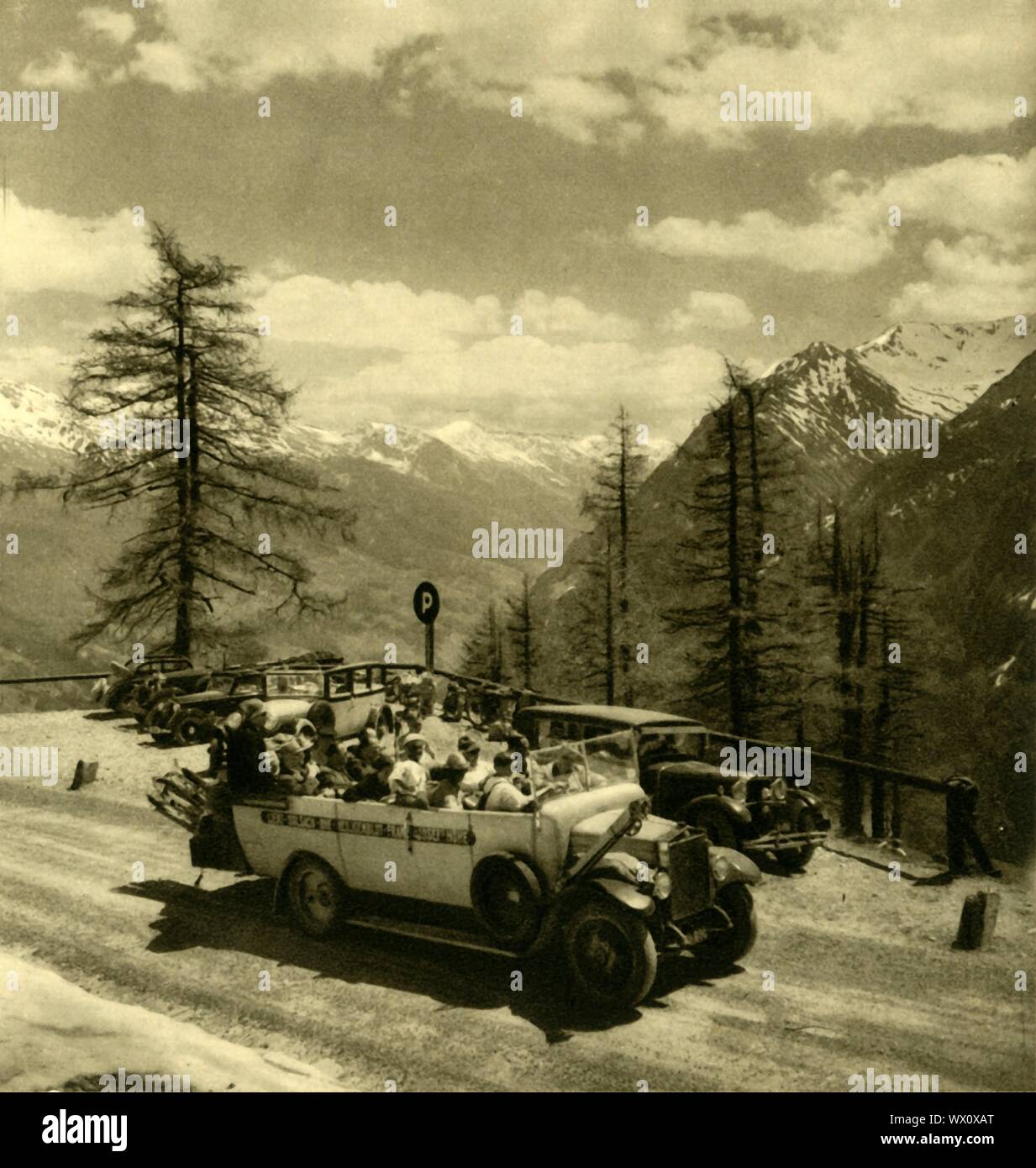 Car charabanc hi-res stock photography and images - Alamy