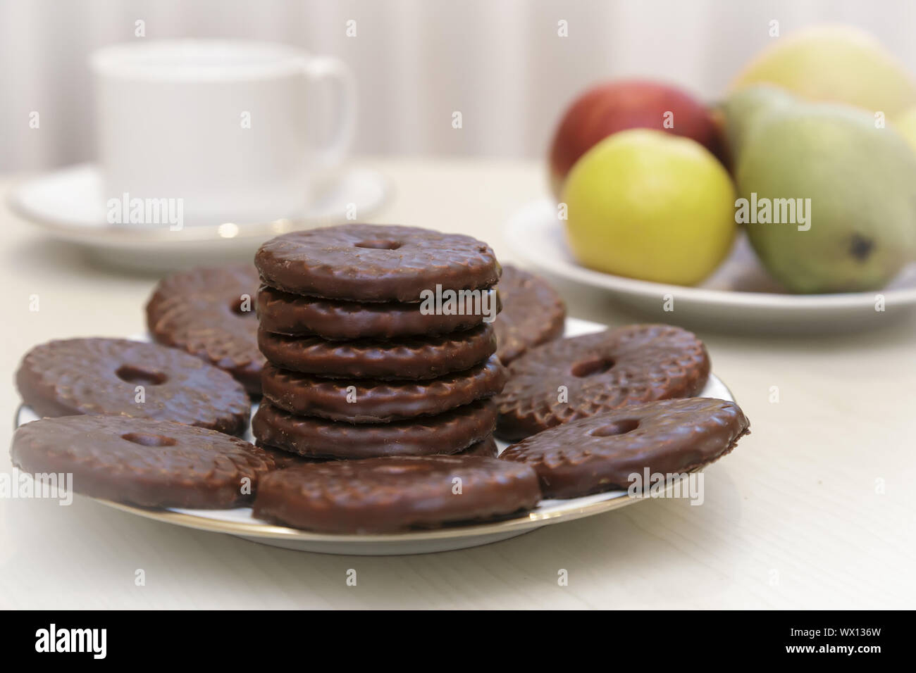 Apple milk cookies hi-res stock photography and images - Alamy
