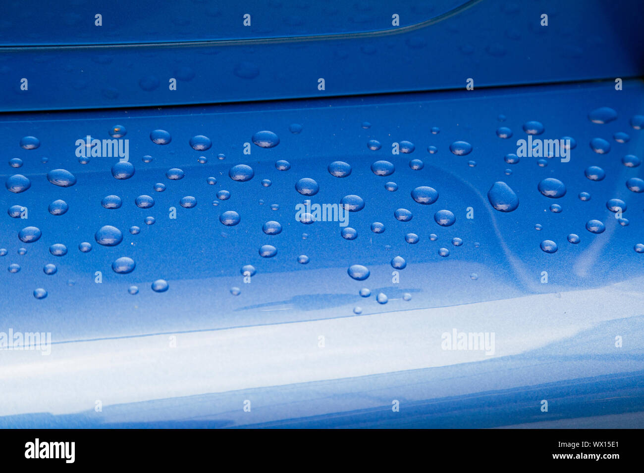 Metallic blue car hi-res stock photography and images - Alamy
