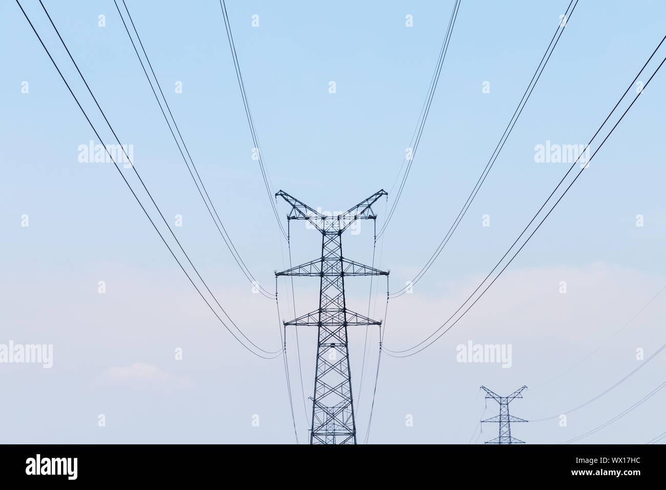 Tall tower structure hi-res stock photography and images - Alamy