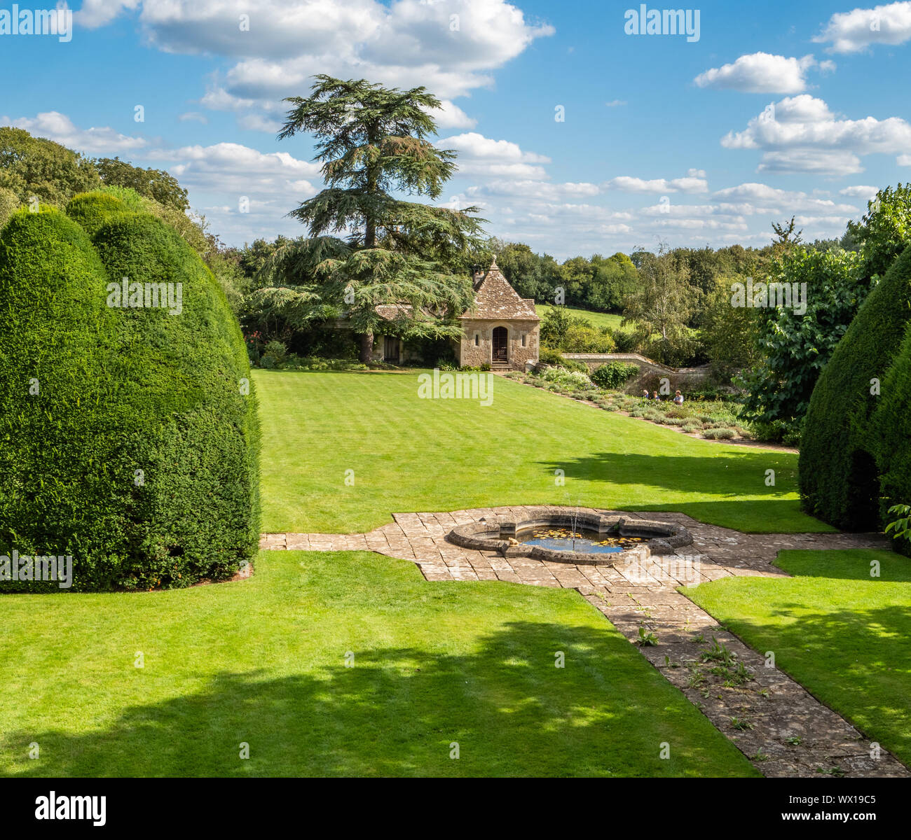 Raised pond hi-res stock photography and images - Alamy