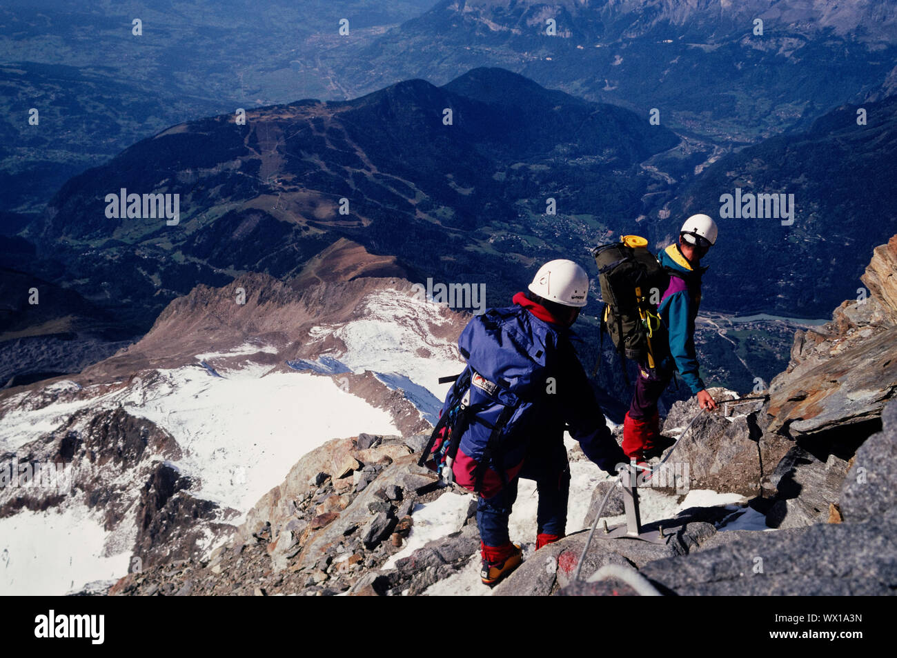 Climbers high on the Gouter Ridge on Mont Blanc, Chamonix, France Stock ...