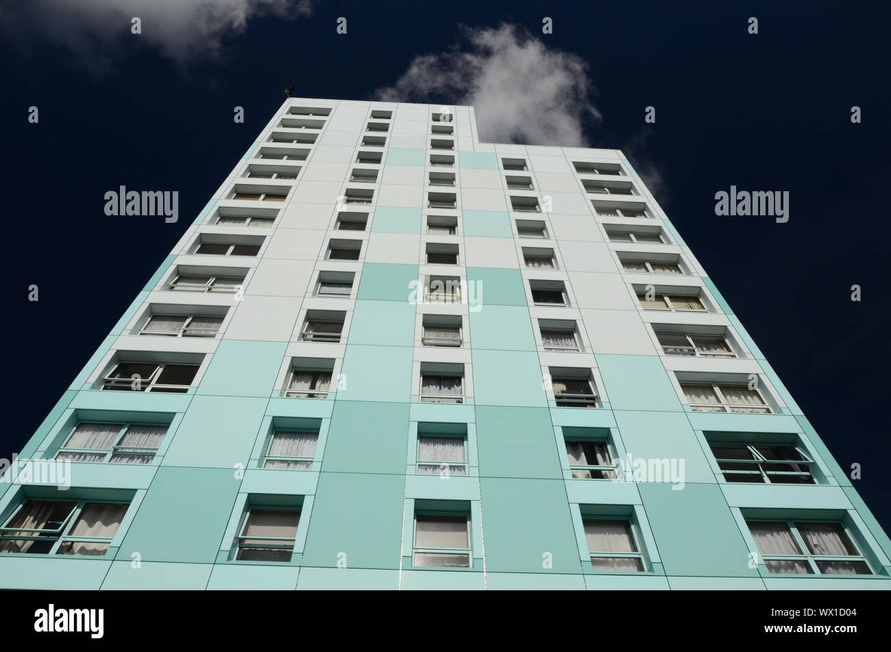 High rise cladding assessment hi-res stock photography and images - Alamy