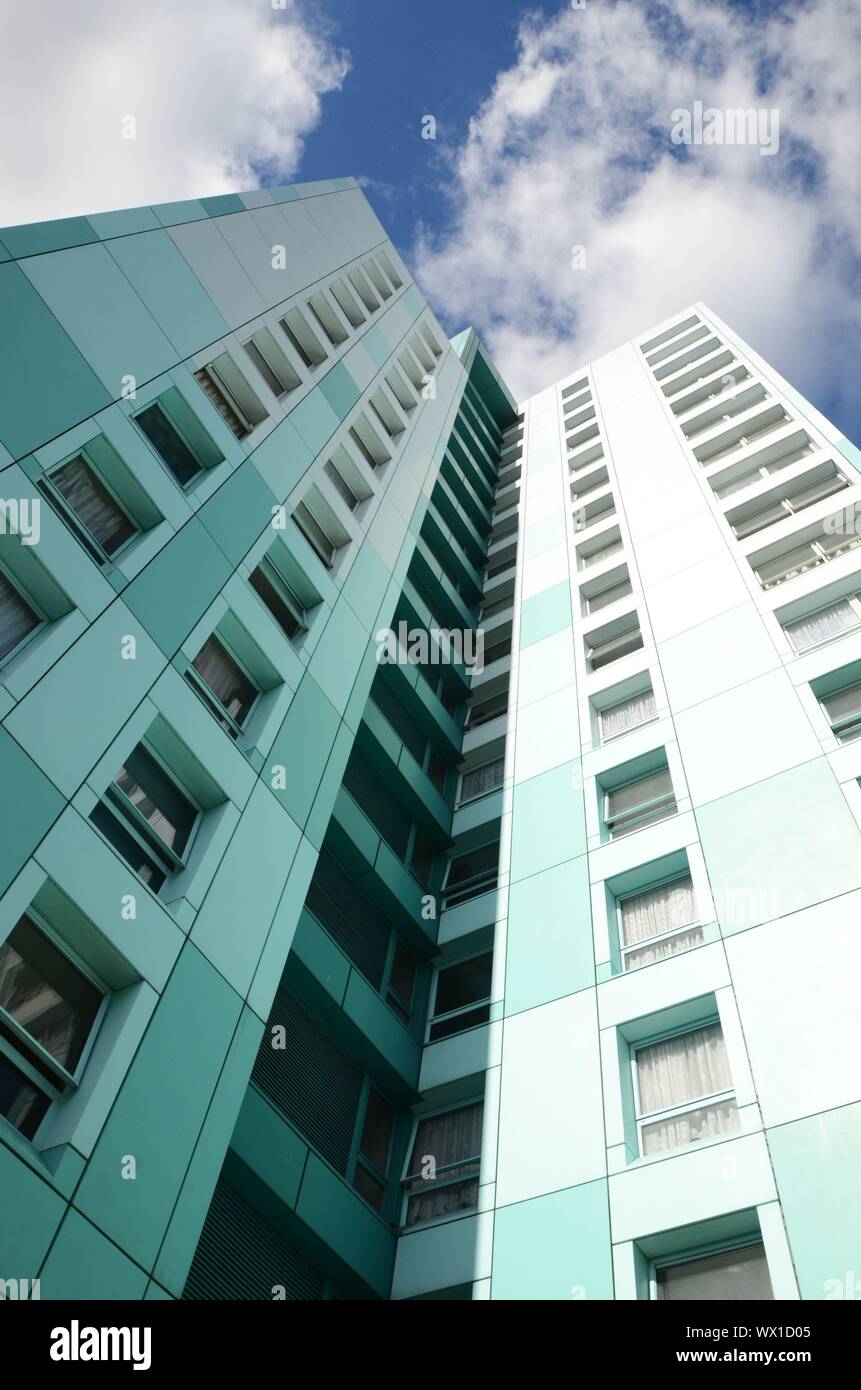 Substandard building materials hi-res stock photography and images - Alamy