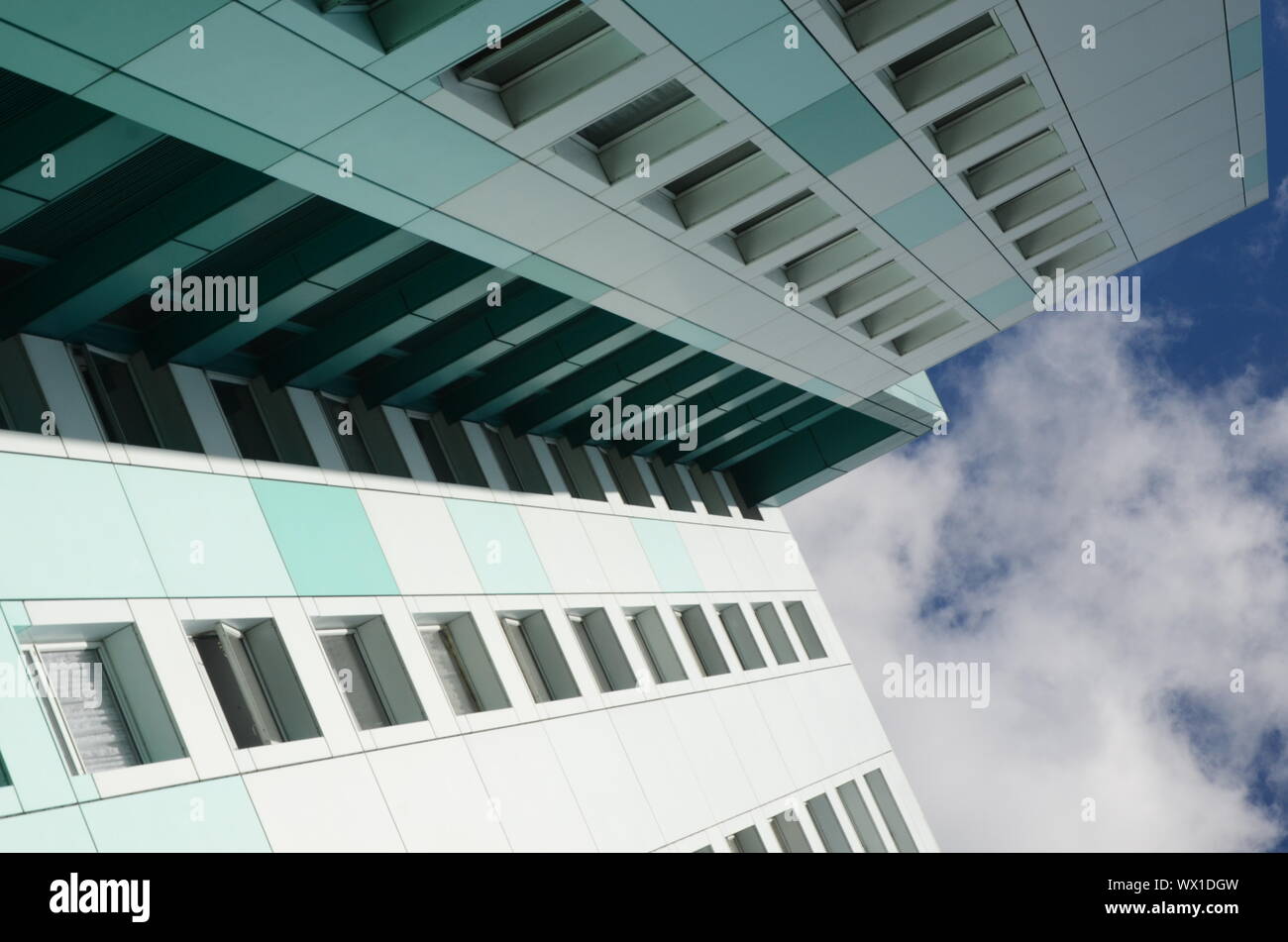 High rise tower block external cladding hi-res stock photography and ...