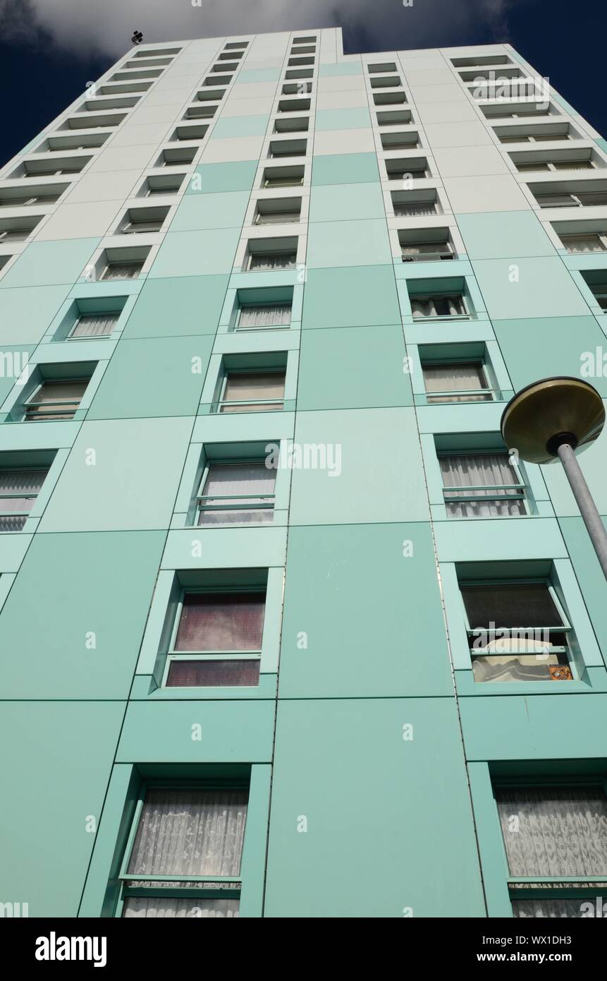 External building cladding hi-res stock photography and images - Alamy