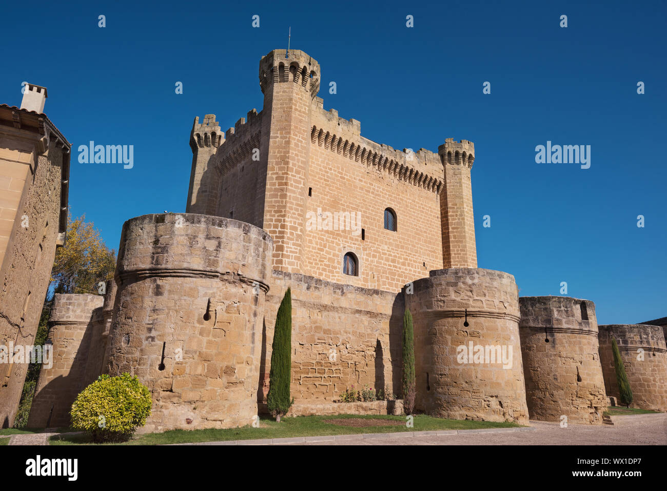 Medieval architecture in logrono hi-res stock photography and images ...