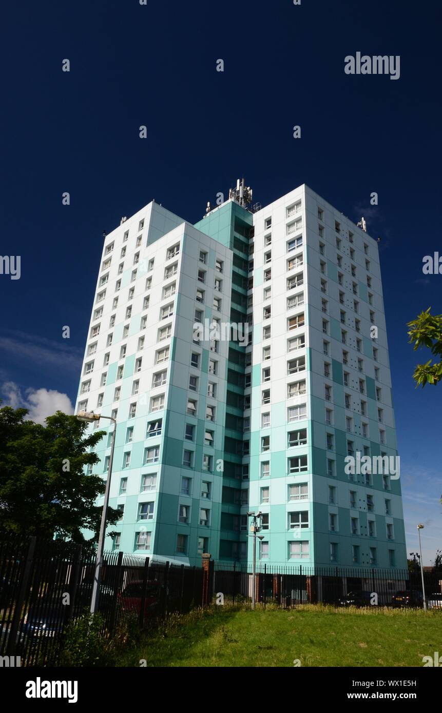 Flammable polyethylene cladding hi-res stock photography and images - Alamy
