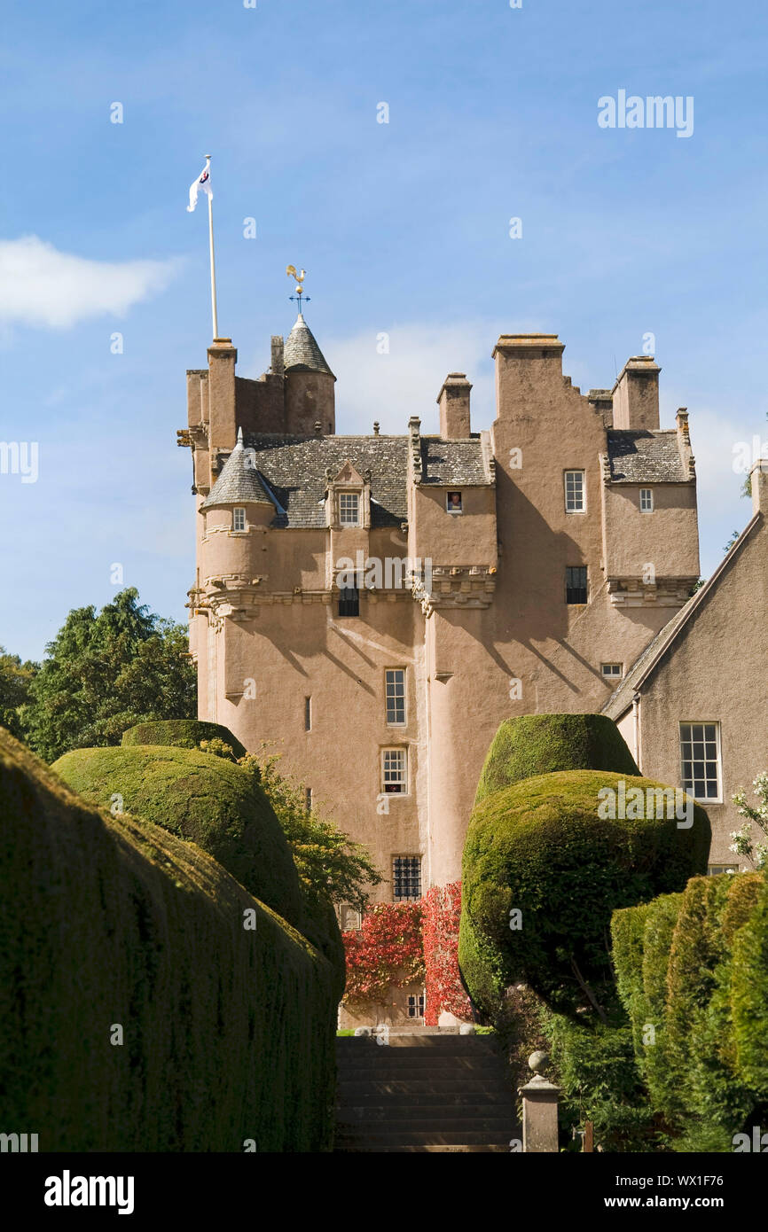 Royal deeside sunshine hi-res stock photography and images - Alamy
