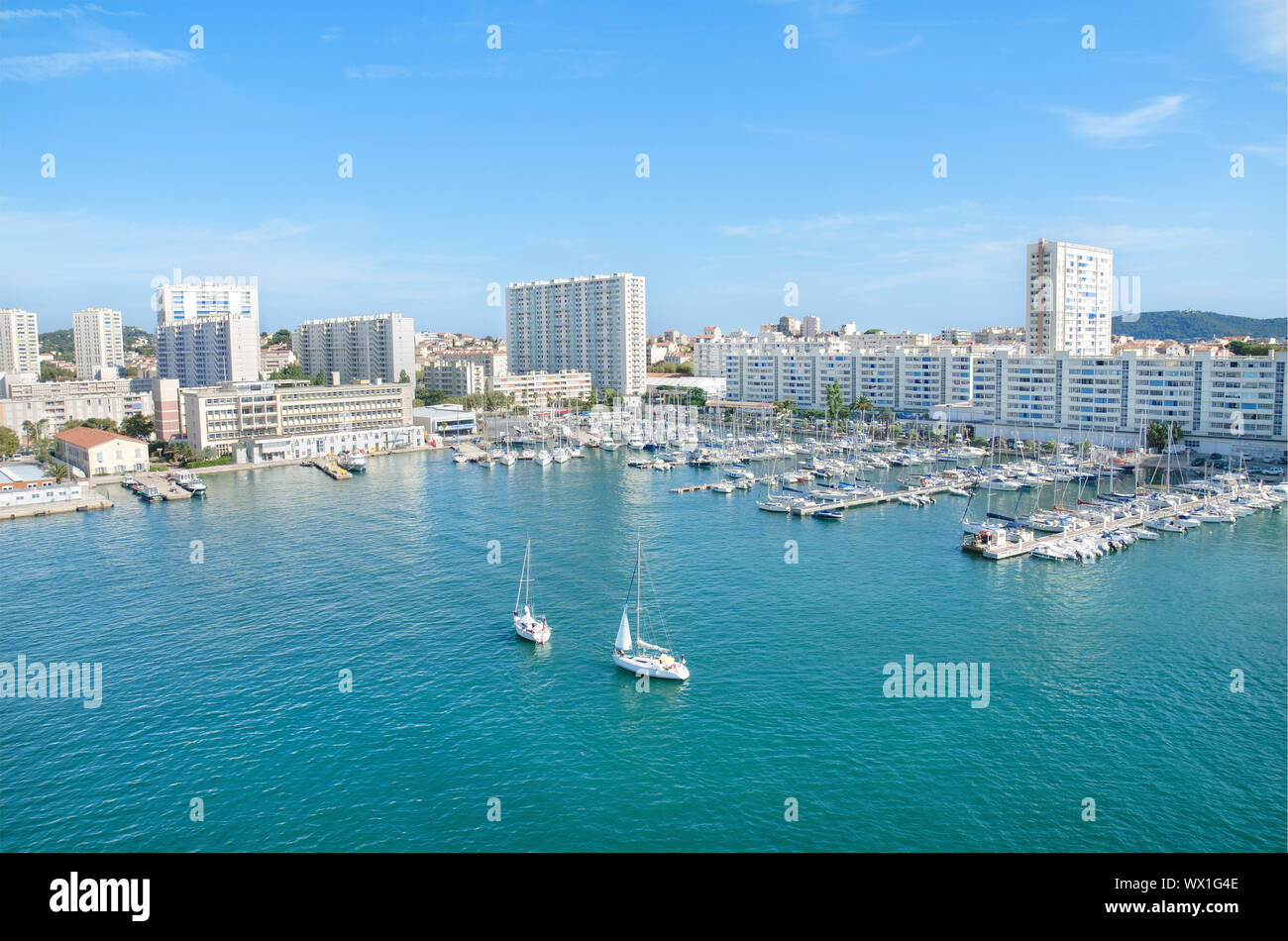 Aircraft carrier toulon france hi-res stock photography and images - Alamy