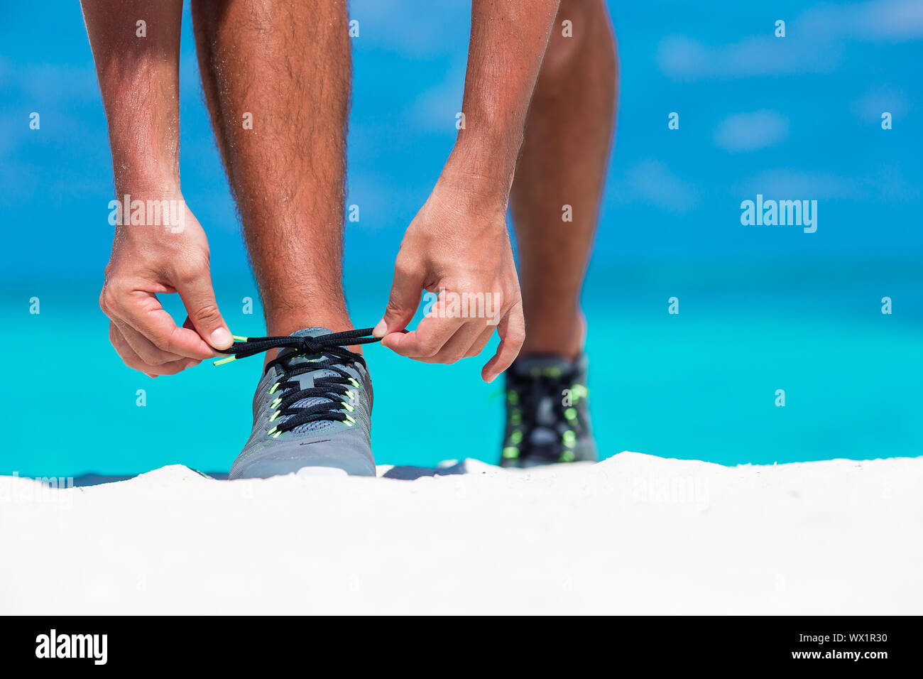 Sprinter getting ready start hi-res stock photography and images - Alamy