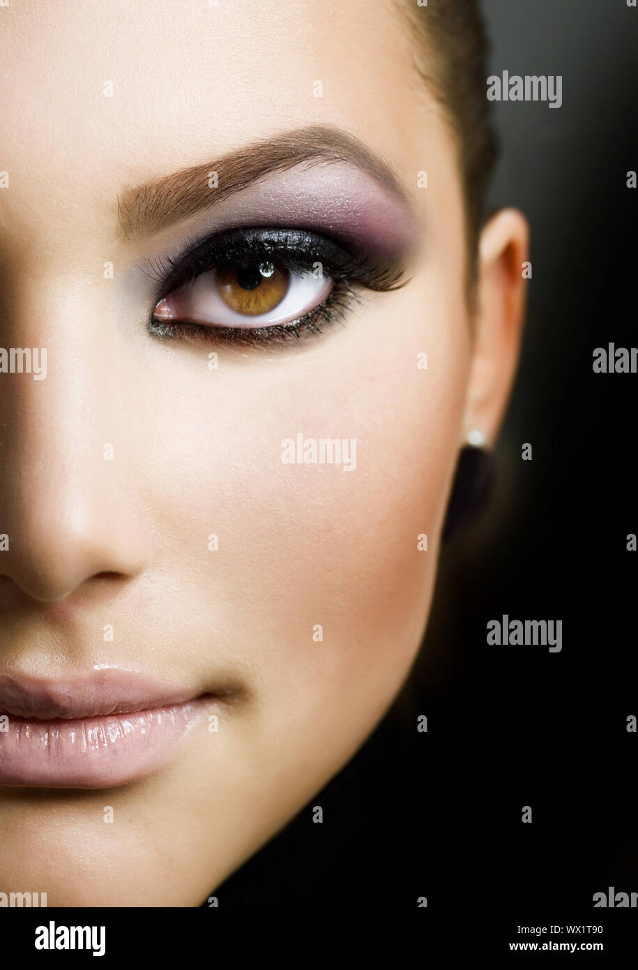 Beautiful Girl's Face. Perfect Makeup Stock Photo - Alamy