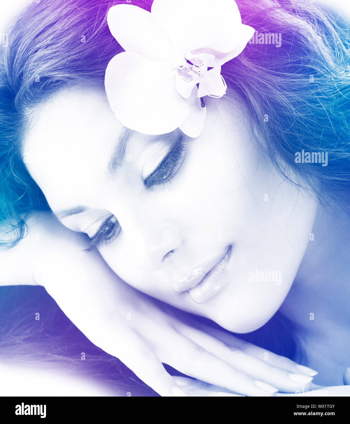 Inverse face hi-res stock photography and images - Alamy