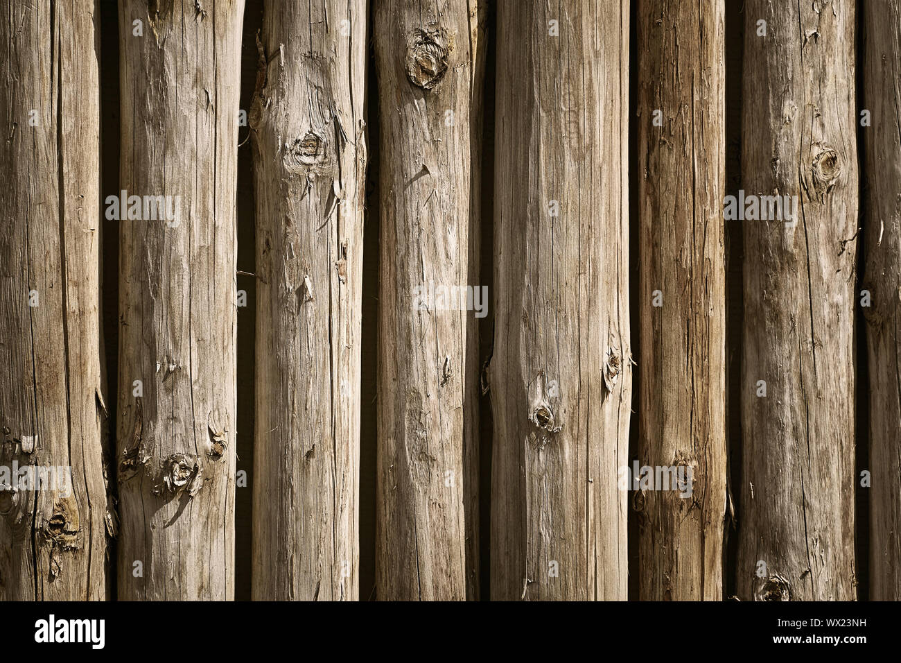 Wooden boarding hi-res stock photography and images - Alamy