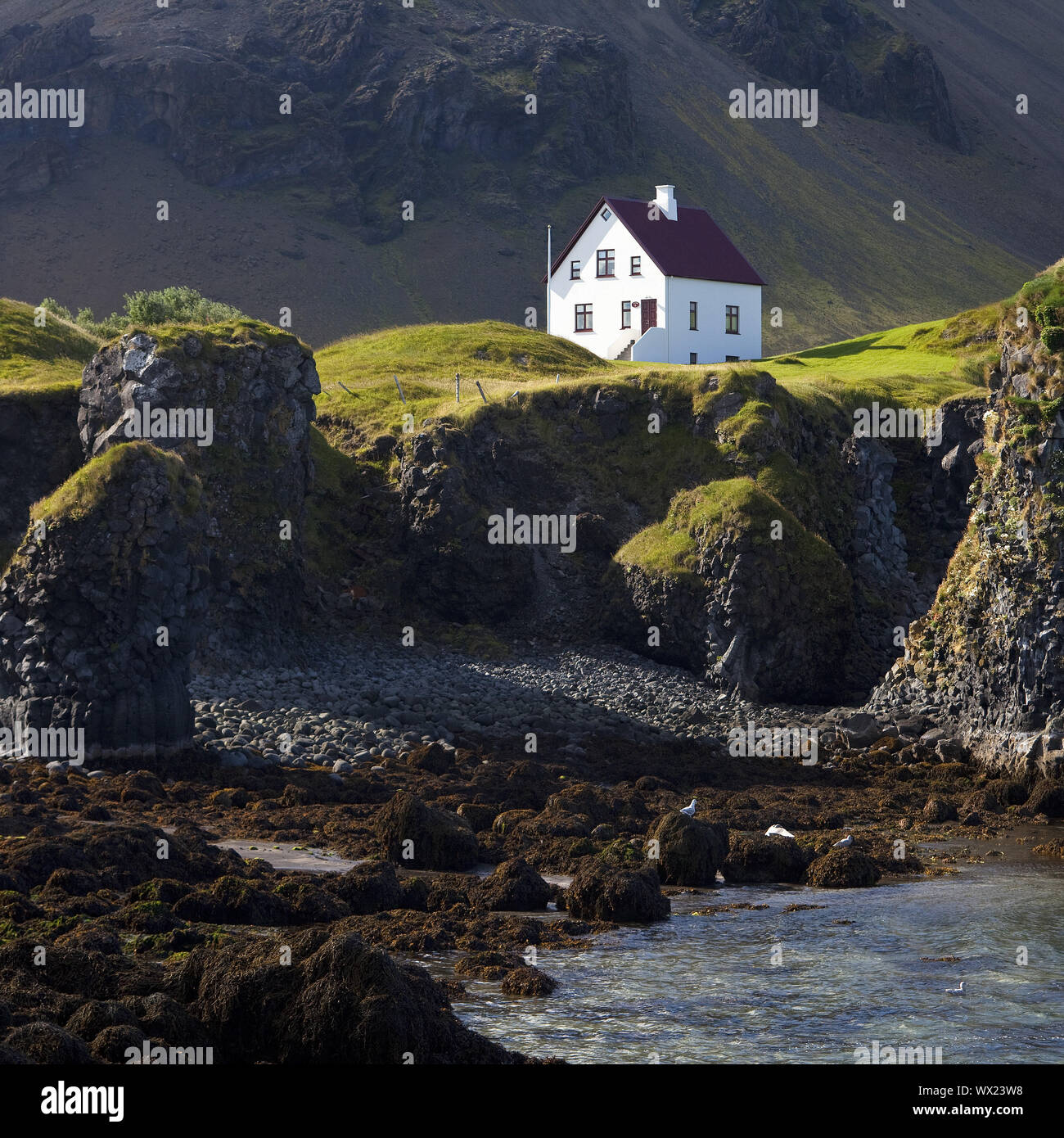 Basalt architecture hi-res stock photography and images - Alamy