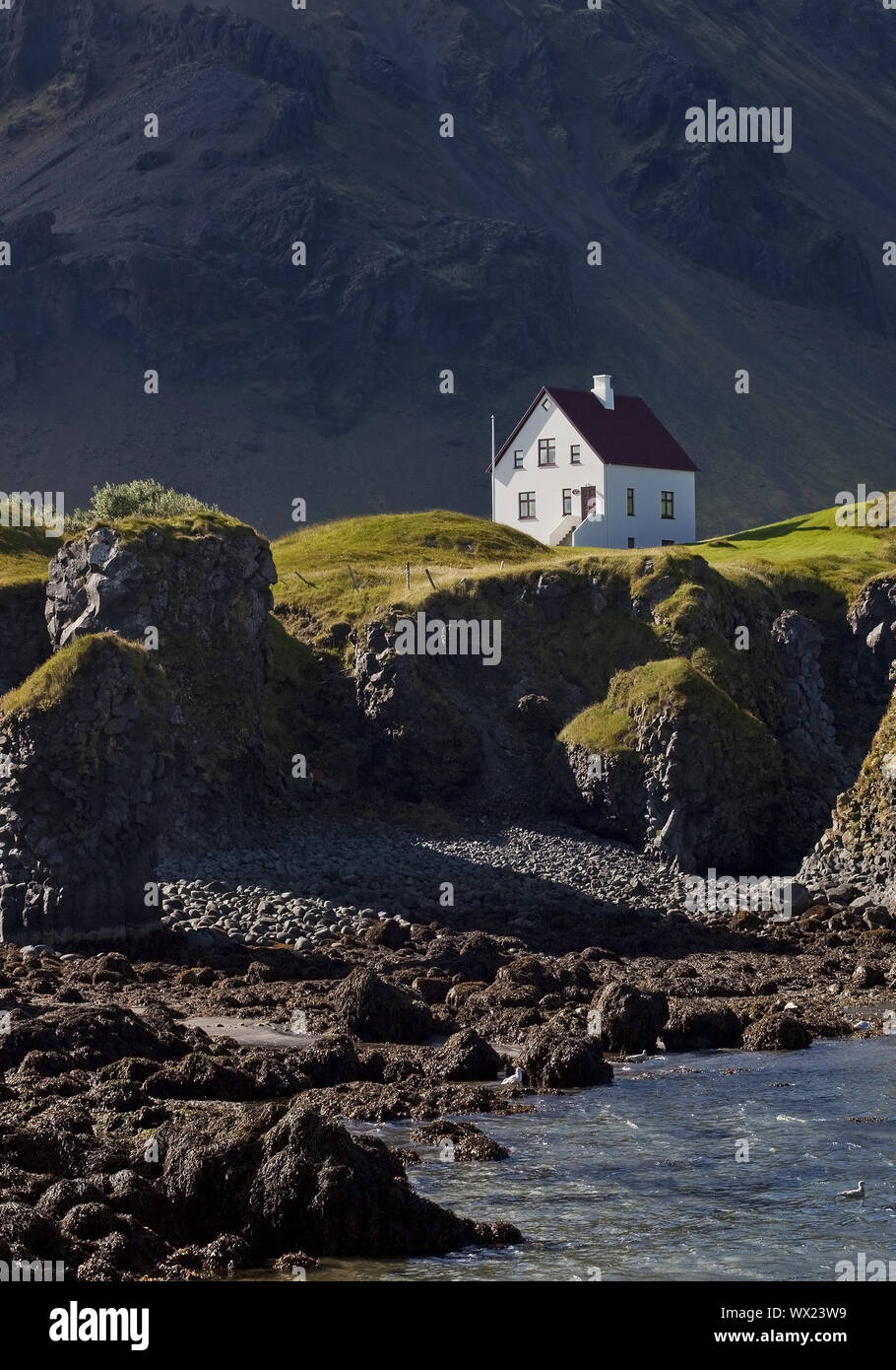 Basalt building hi-res stock photography and images - Alamy