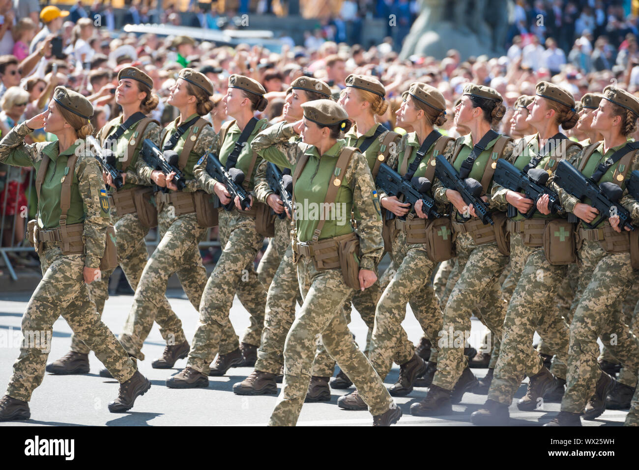 Military parade in Kiev, Ukraine Stock Photo - Alamy