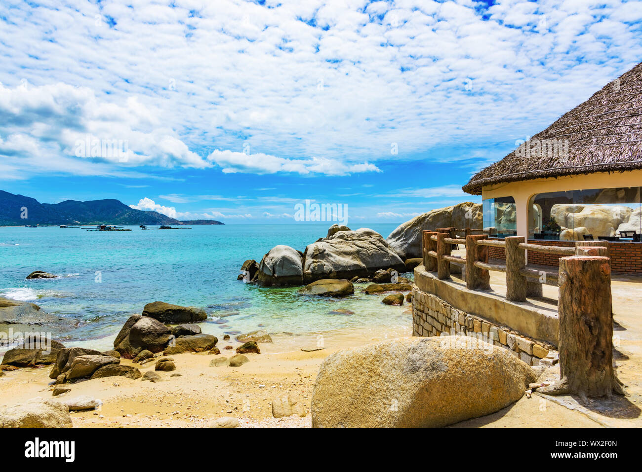 sea beach building Stock Photo - Alamy