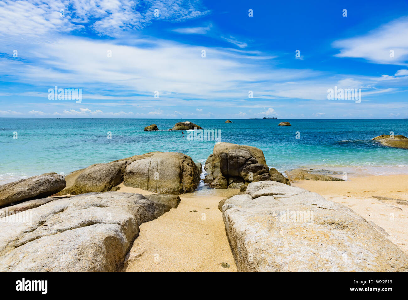 Vietnam coast hi-res stock photography and images - Alamy