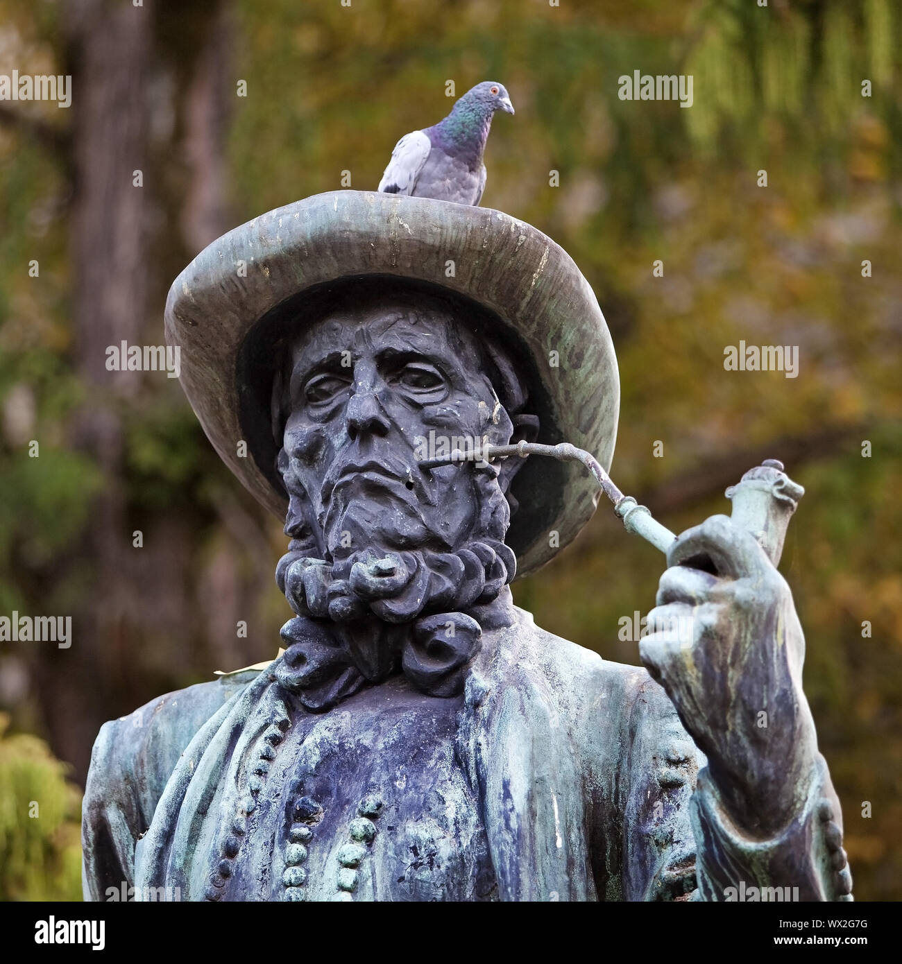 linen weaver memorial with dove on the hat, Bielefeld, North Rhine ...