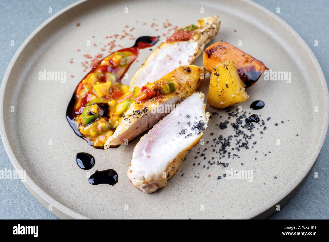 Crocodile barbecue hi-res stock photography and images - Alamy