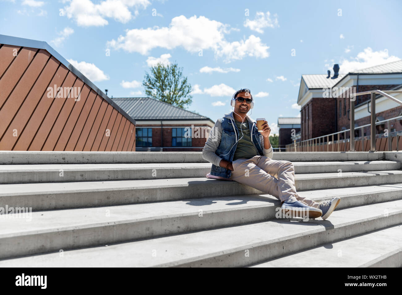 Man on roof top hi-res stock photography and images - Alamy