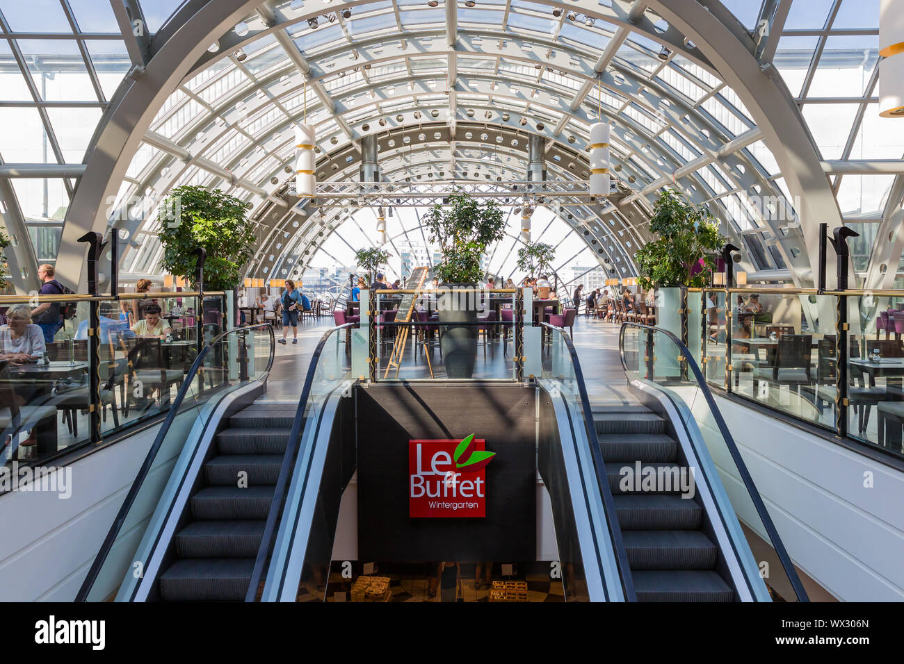 Kadawe hi-res stock photography and images - Alamy