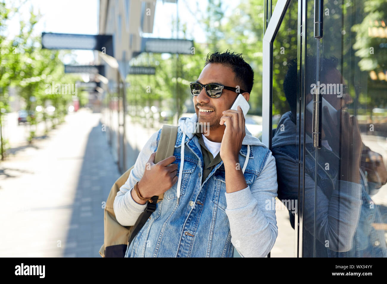 South indian man talking cell hi-res stock photography and images - Alamy