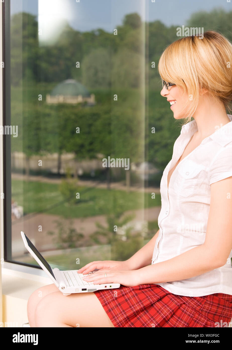 picture of office girl with laptop computer Stock Photo - Alamy