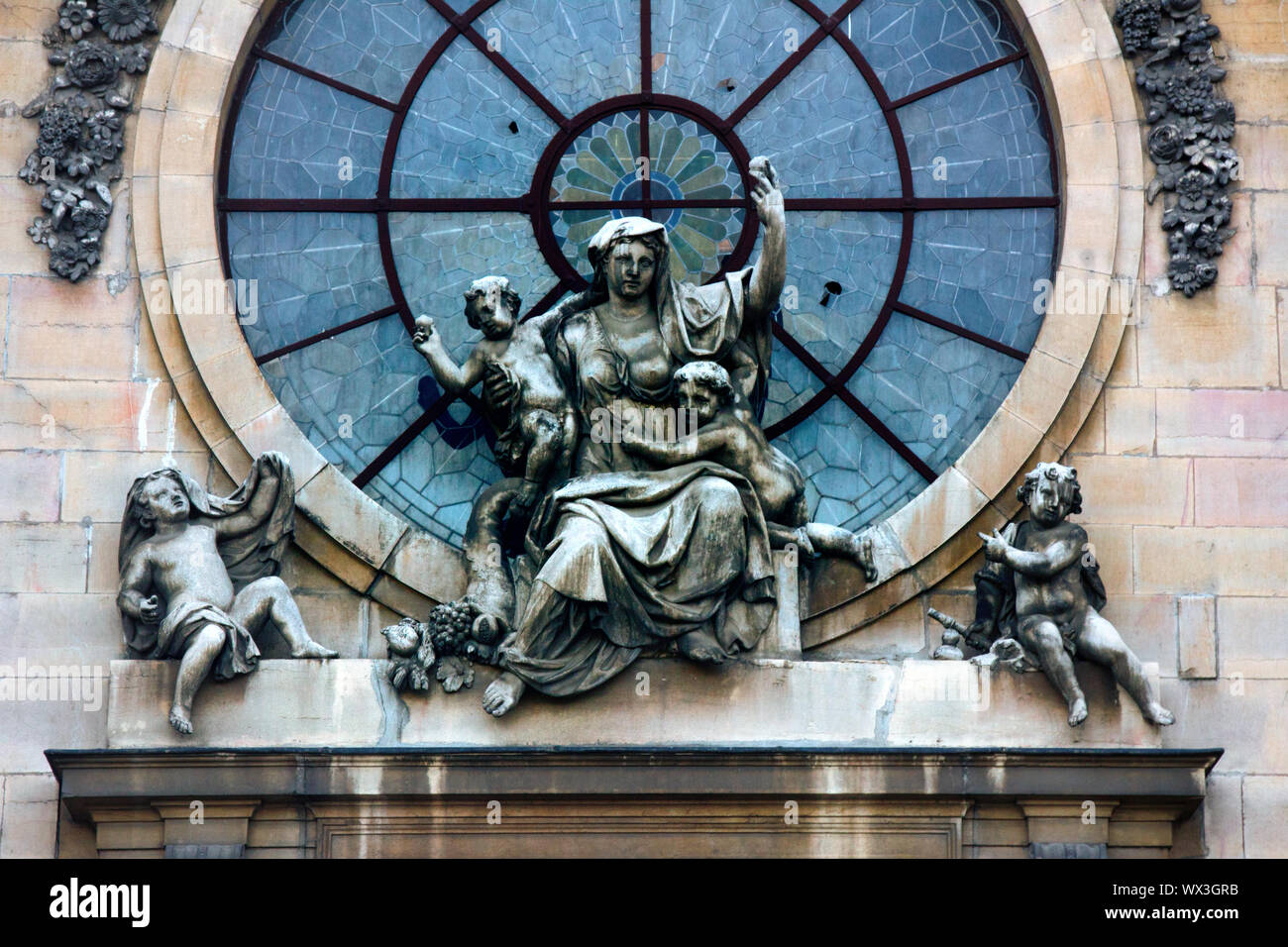 Framed window in medieval and classical architecture Stock Photo - Alamy