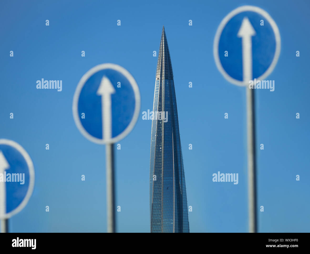 Sharp skyscraper hi-res stock photography and images - Alamy