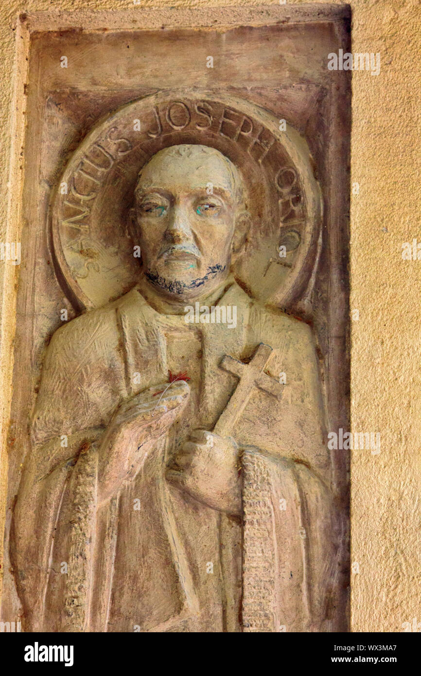 figure of a Catholic Saint Saint Joseph Oriol Stock Photo - Alamy
