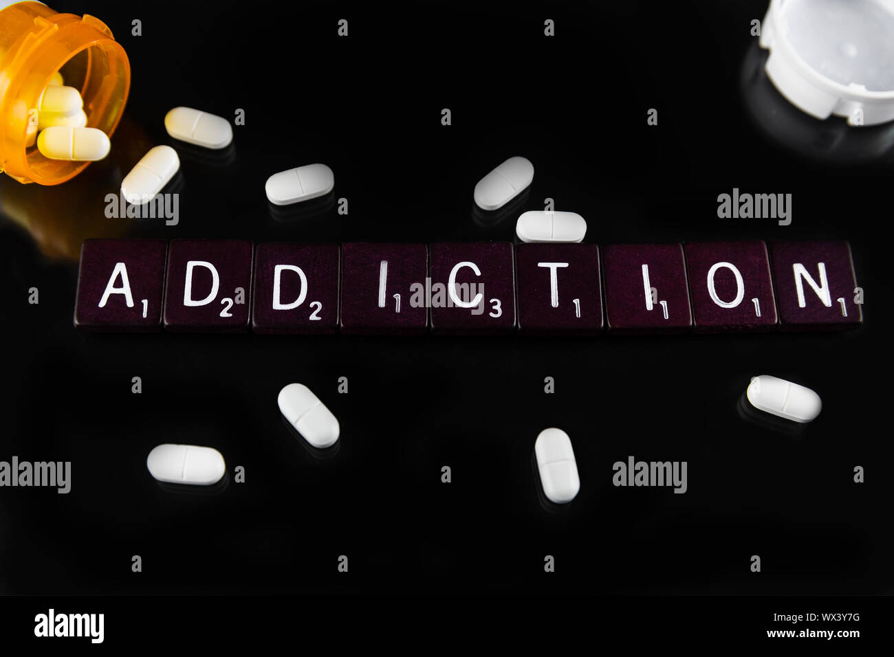 Prescription addiction hi-res stock photography and images - Alamy