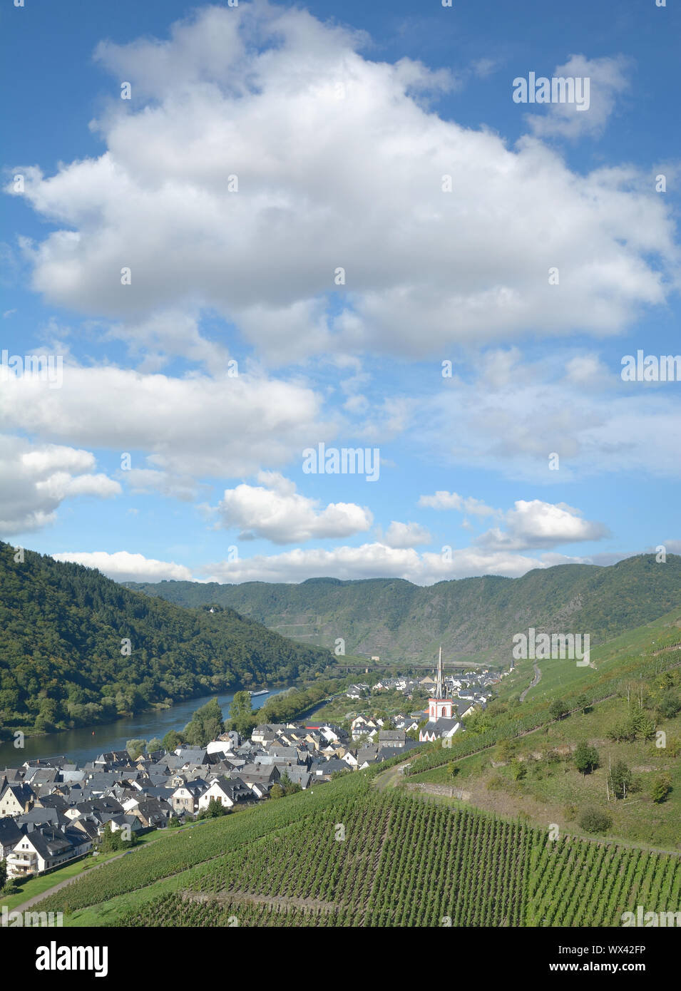 Ediger Eller High Resolution Stock Photography and Images - Alamy