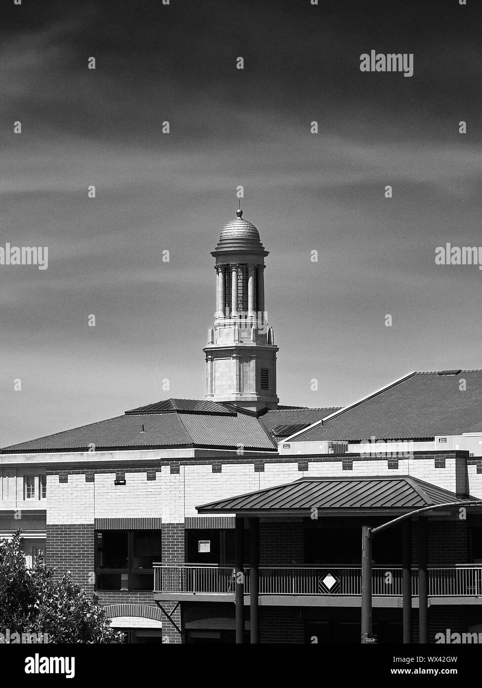 Modern interior view concrete Black and White Stock Photos & Images - Alamy