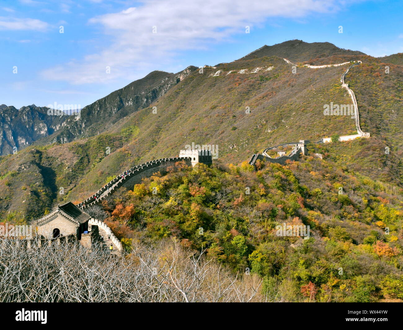 Great Wall of China path and watch tower on beautiful colorful autumn ...