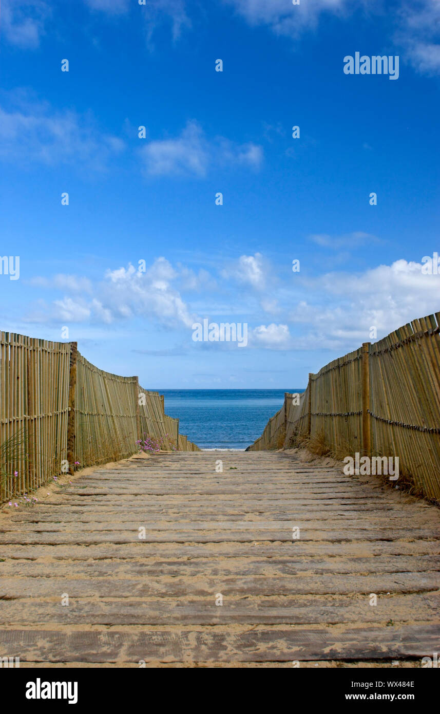 Wood path going to a wonderfoul beach Stock Photo - Alamy