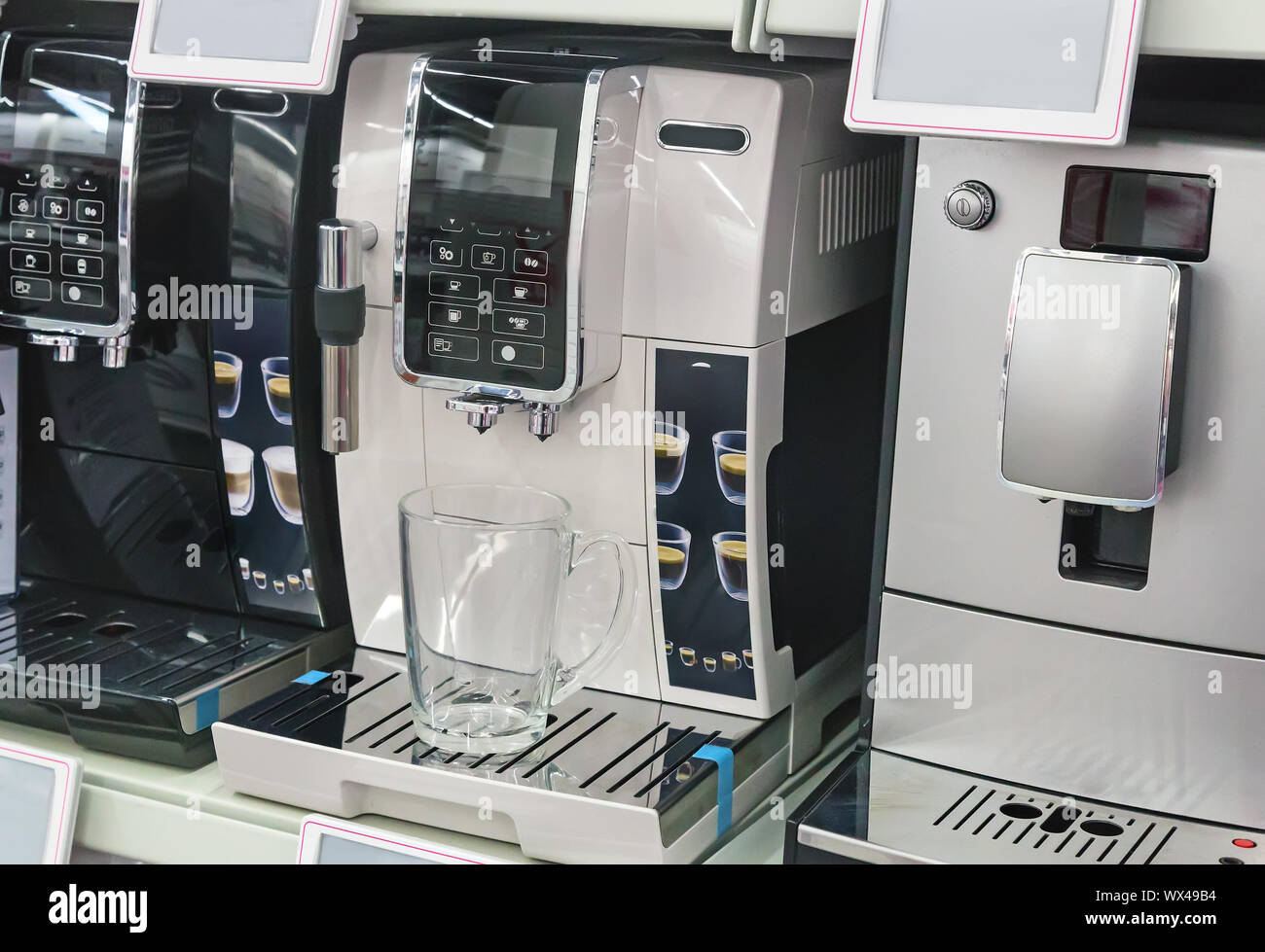 Modern coffee machines hi-res stock photography and images - Alamy