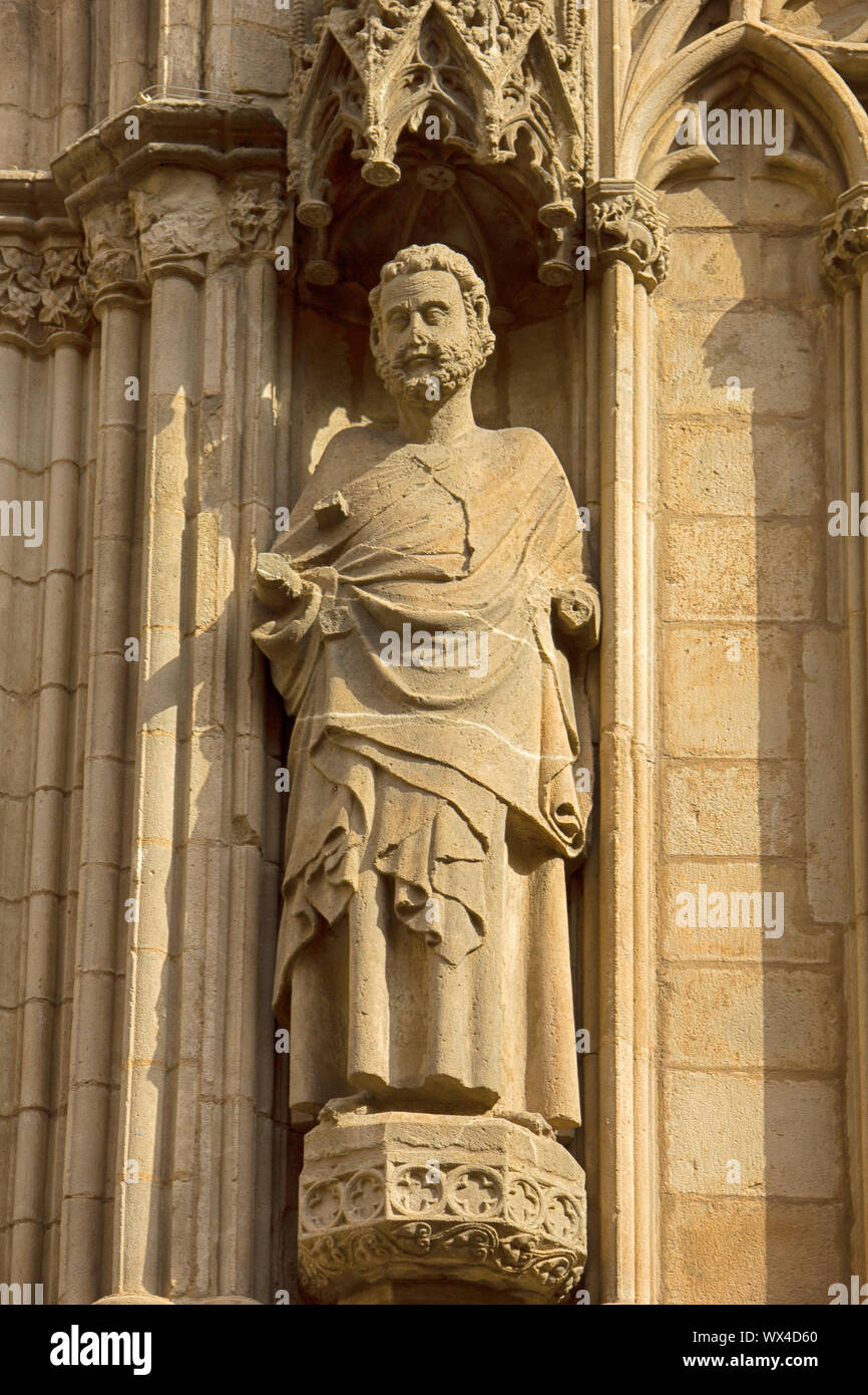 Sculpture of a Catholic Saint Stock Photo - Alamy