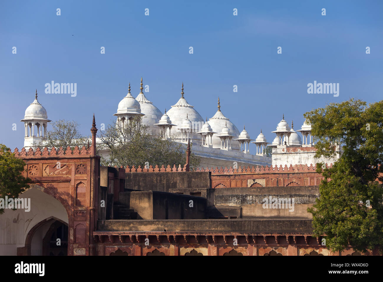 Agra fort detail exterior hi-res stock photography and images - Alamy