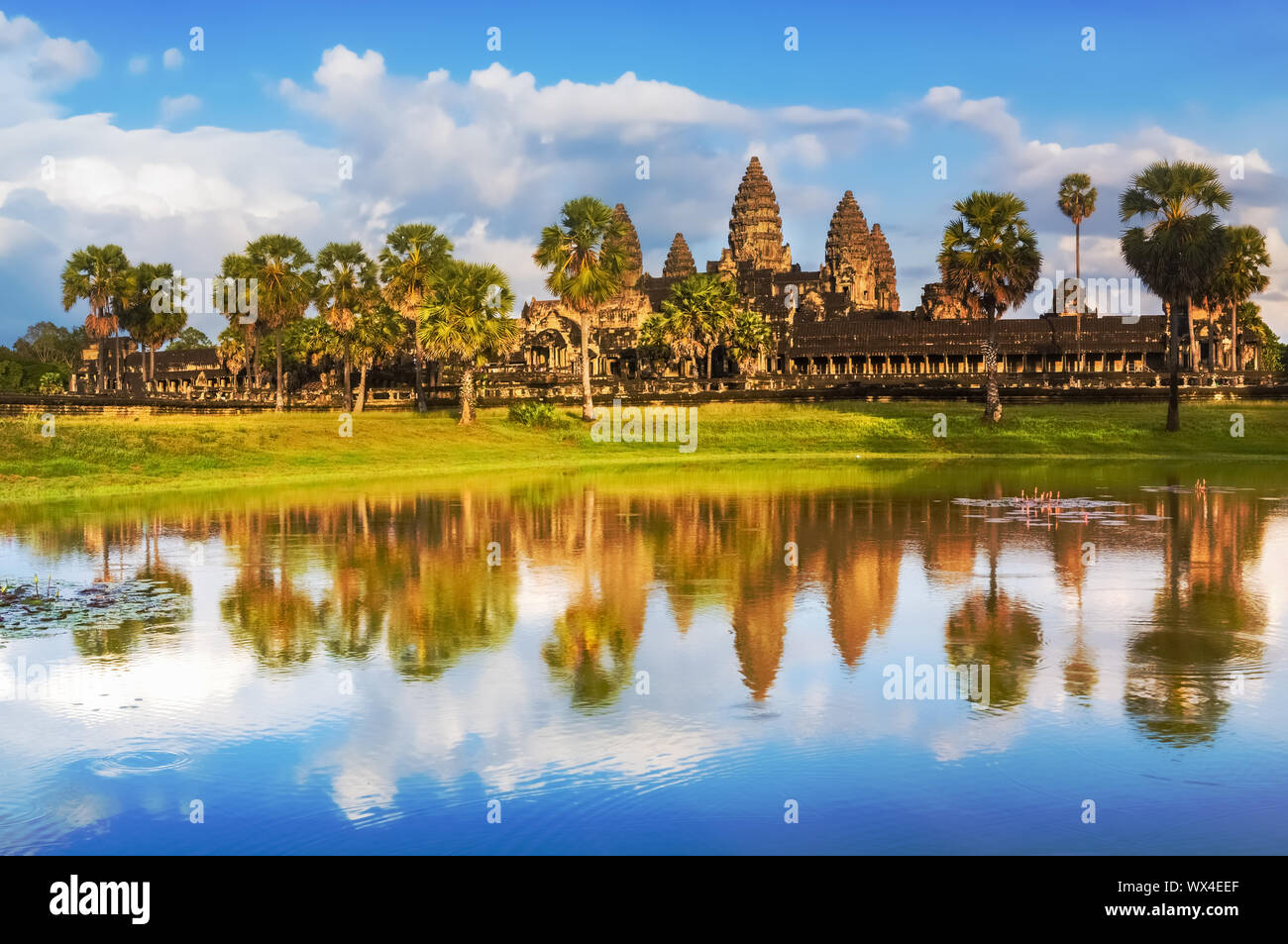 Angkor Wat temple at sunset. Siem Reap. Cambodia Stock Photo - Alamy