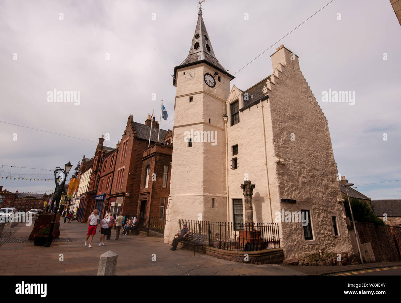 Dunbar high street hi-res stock photography and images - Alamy